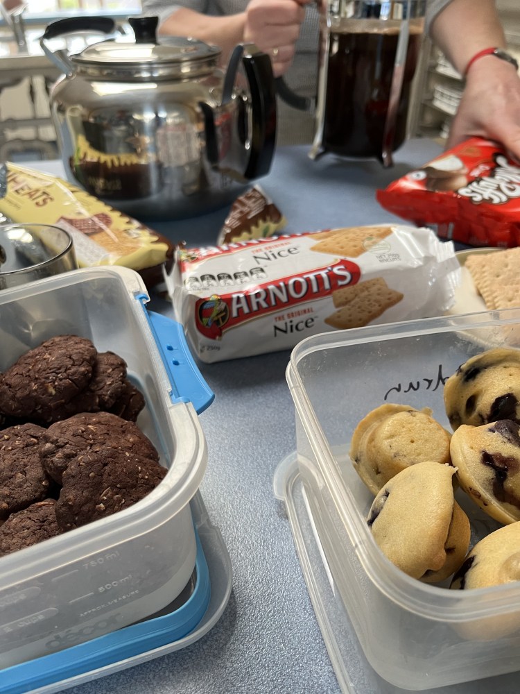 GS Choir Food Vertical – Goethe Society Wellington